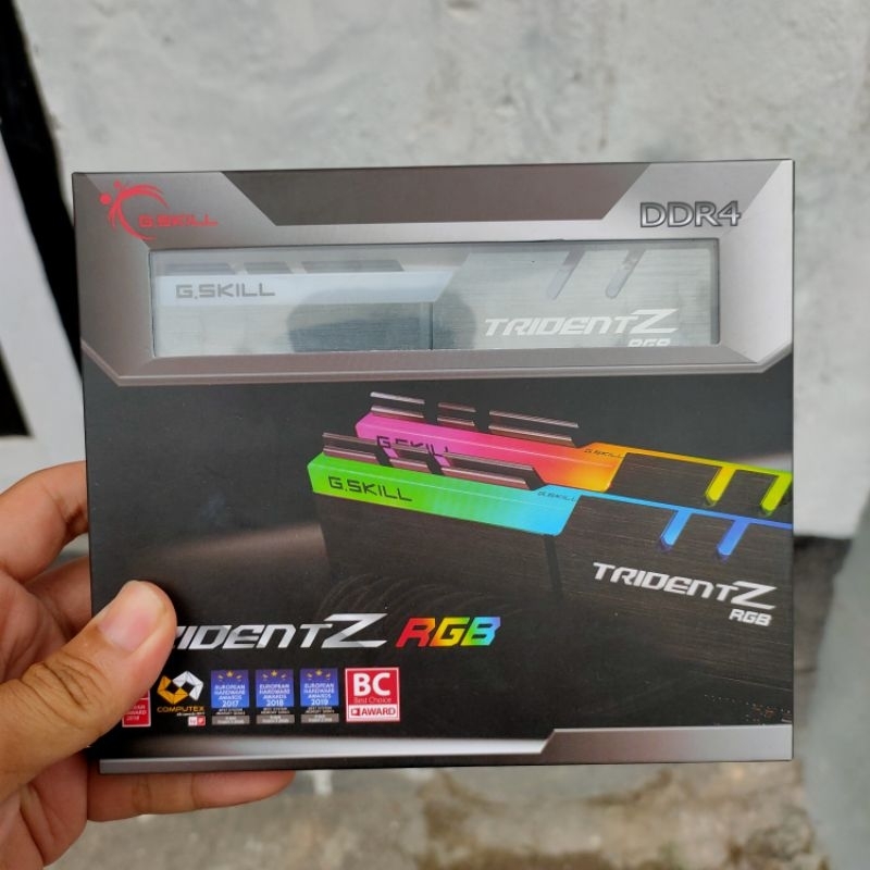 Jual Gskill Trident Z Rgb Ddr4 16gb 2x8gb Shopee Indonesia
