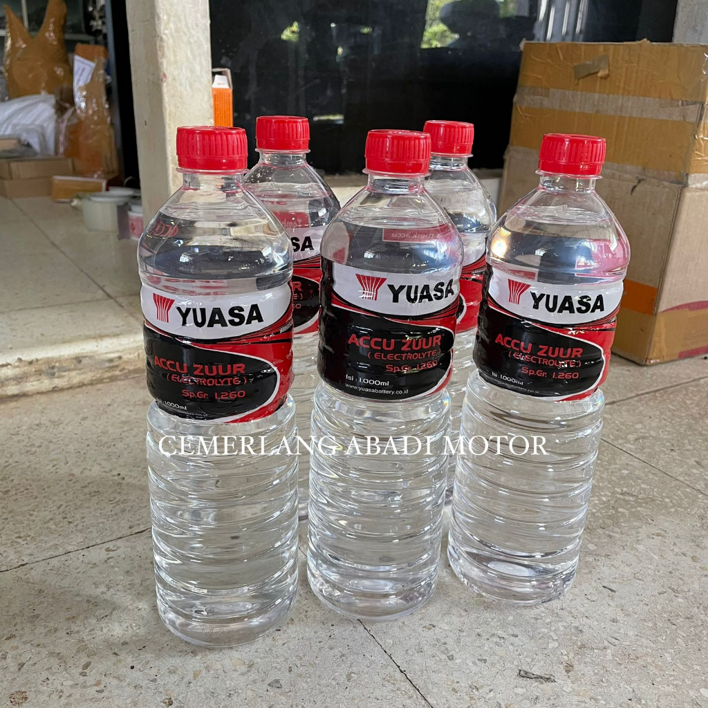 Jual AIR AKI MERAH / AIR ZUUR / ACCU ZUUR YUASA 1L | Shopee Indonesia