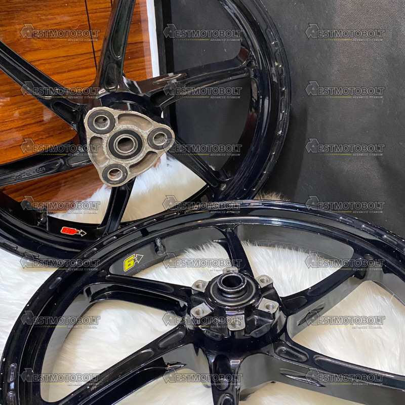 Jual VELG OZ RACING MAGNESIUM R17 | Shopee Indonesia