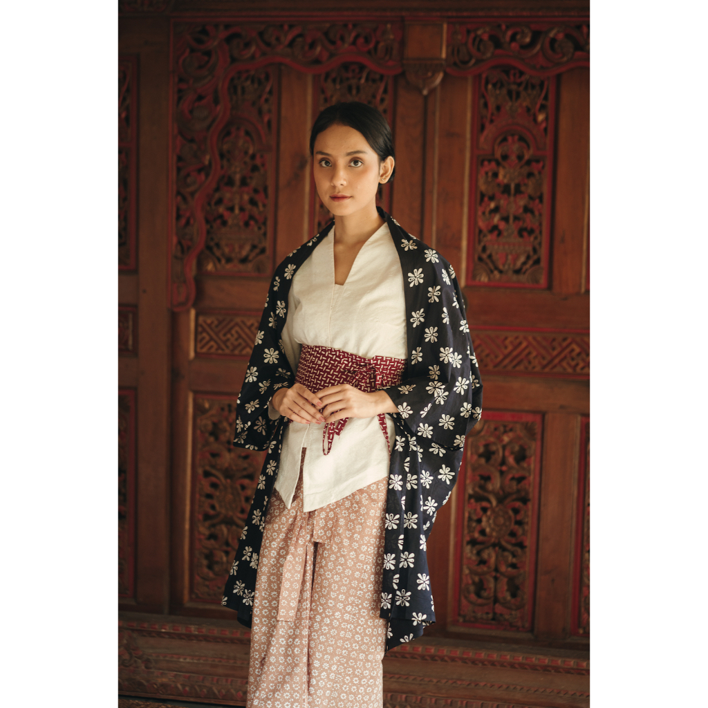 Jual Ragam Bentala - Amerta Outer Batik Truntum Arang | Shopee Indonesia