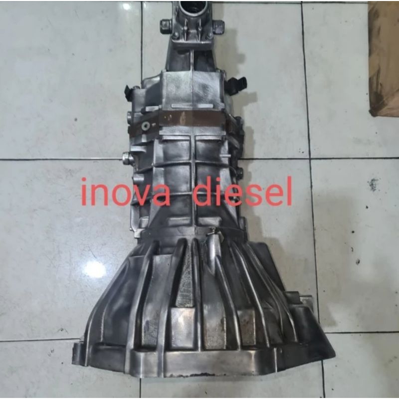 Jual Transmisi Persneling Persneling Gearbox Toyota Innova Inova Diesel ...