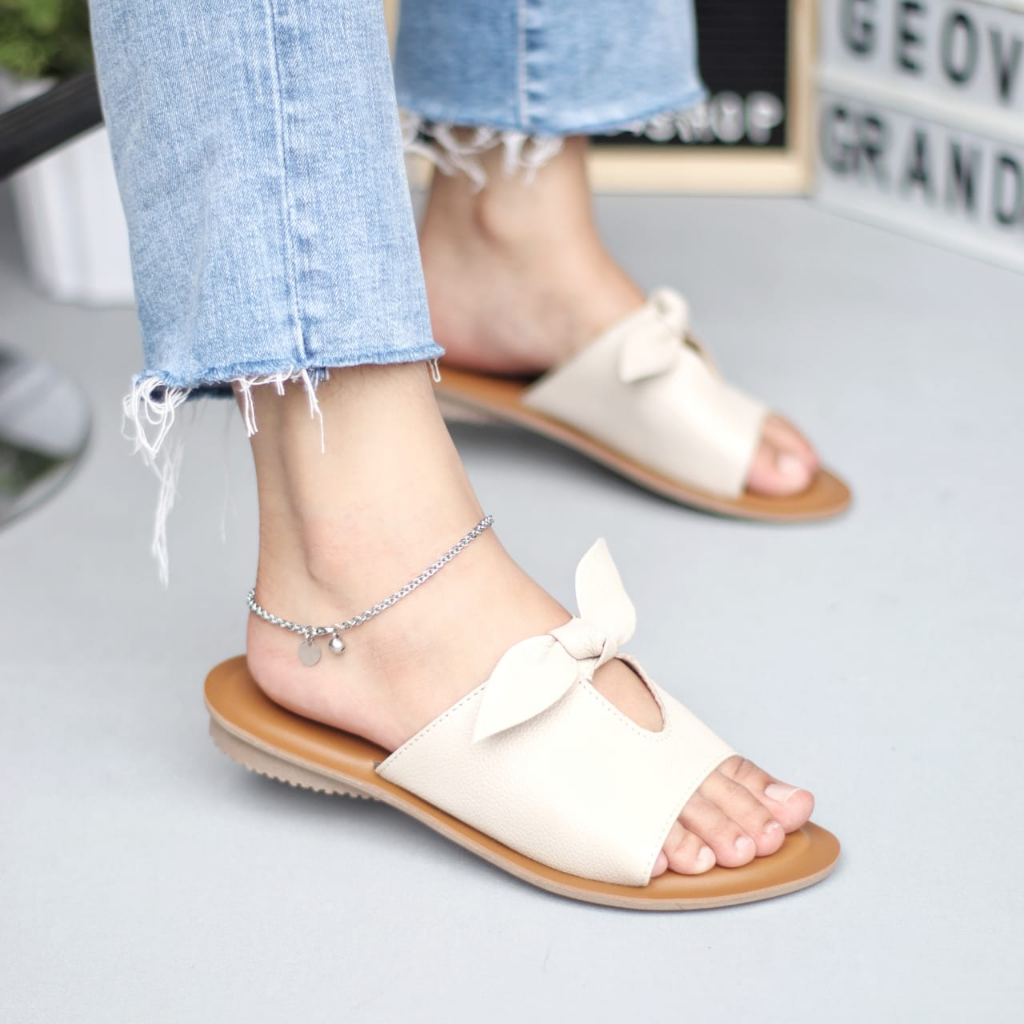 Jual Sandal Sendal Slop Selop Kulit Flat Teplek Wanita Cewek Grandable ...