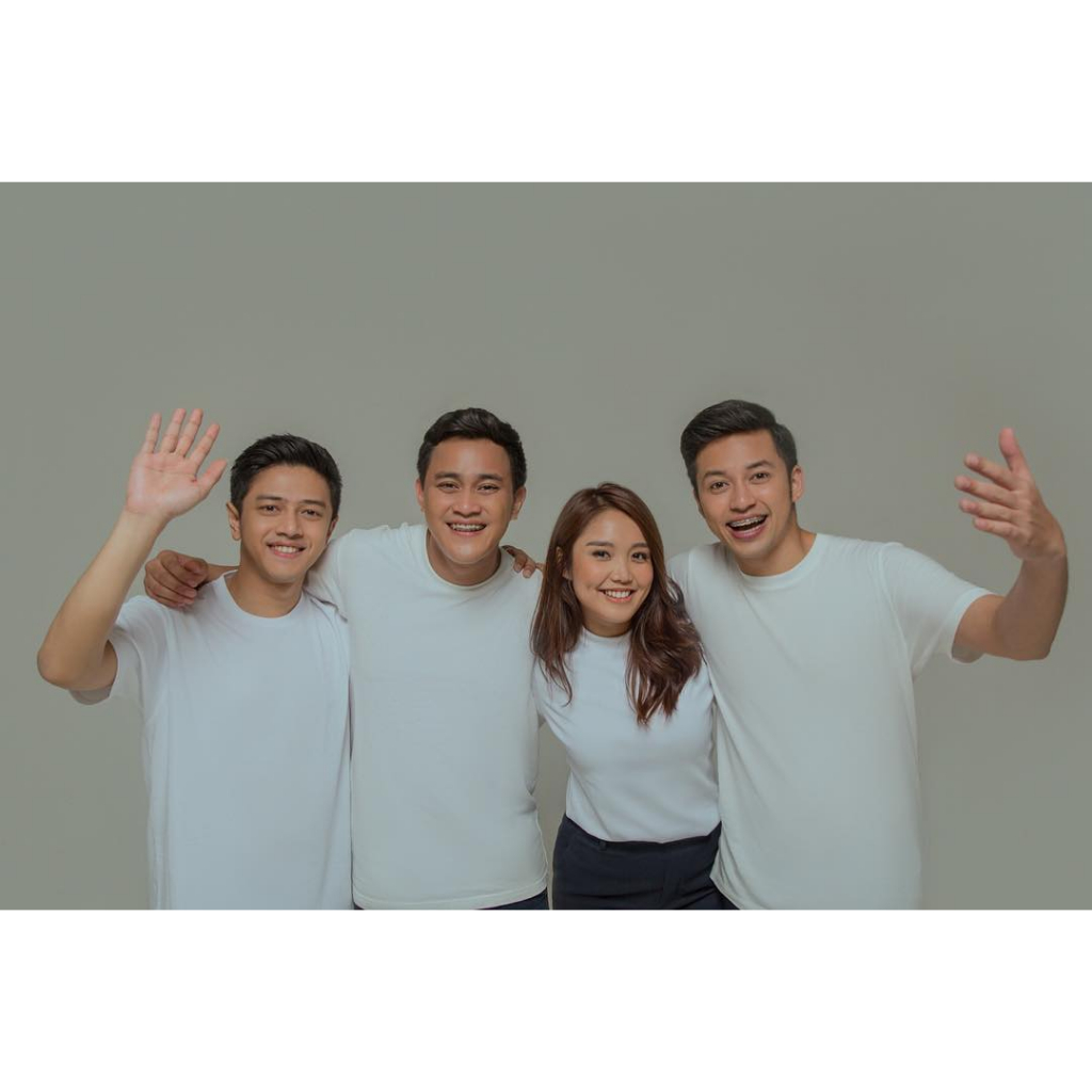 Jual poster dinding HiVi (bisa custom gambar) | Shopee Indonesia