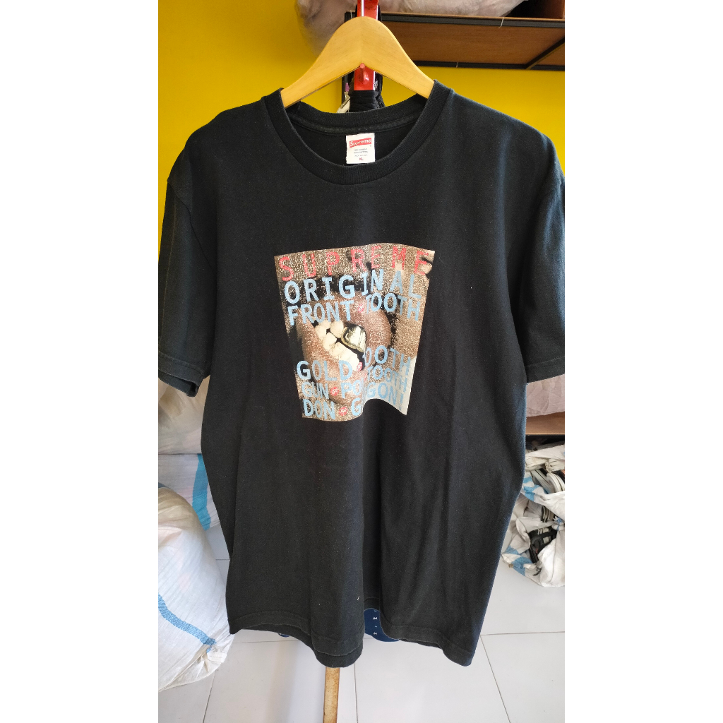 Jual Kaos supreme front tooth | Shopee Indonesia