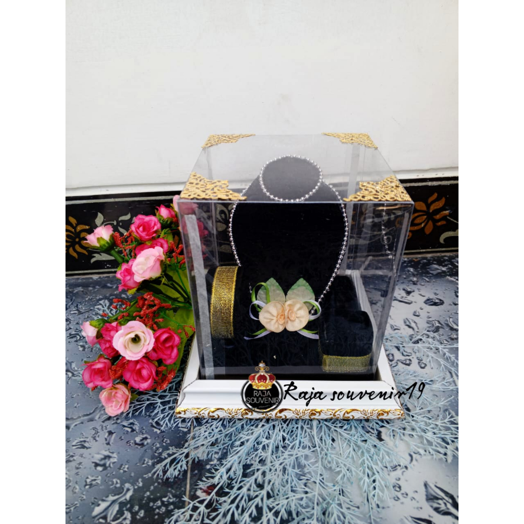 Jual KOTAK PERHIASAN SATU SET/KOTAK MAHAR/BOX PERHIASAN KALUNG ,CINCIN ...
