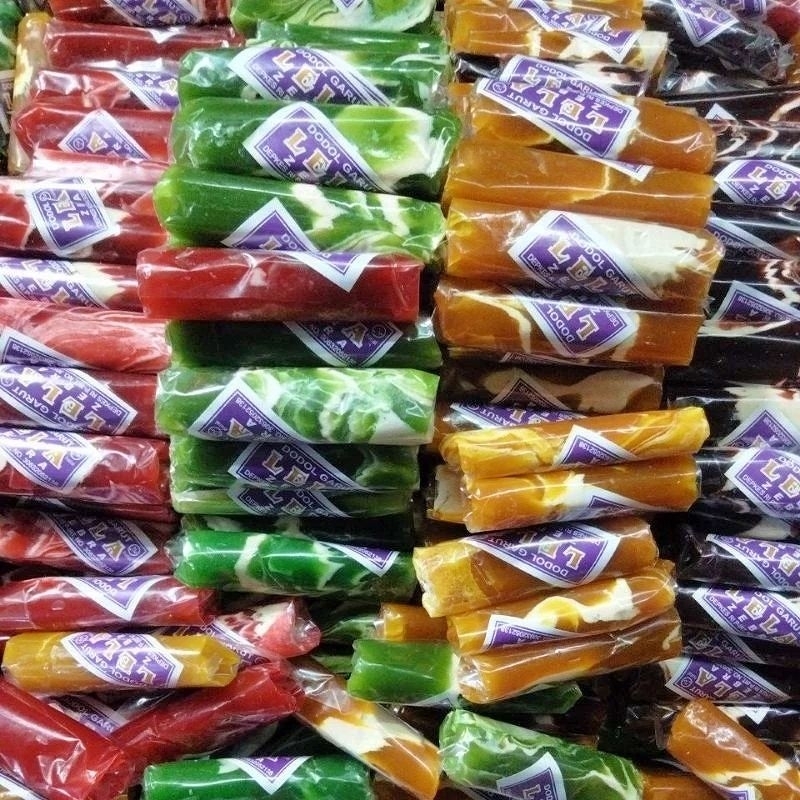 Jual Dodol Zebra 1kg / Dodol Khas Garut Manis Legit / Dodol Warna Warni ...