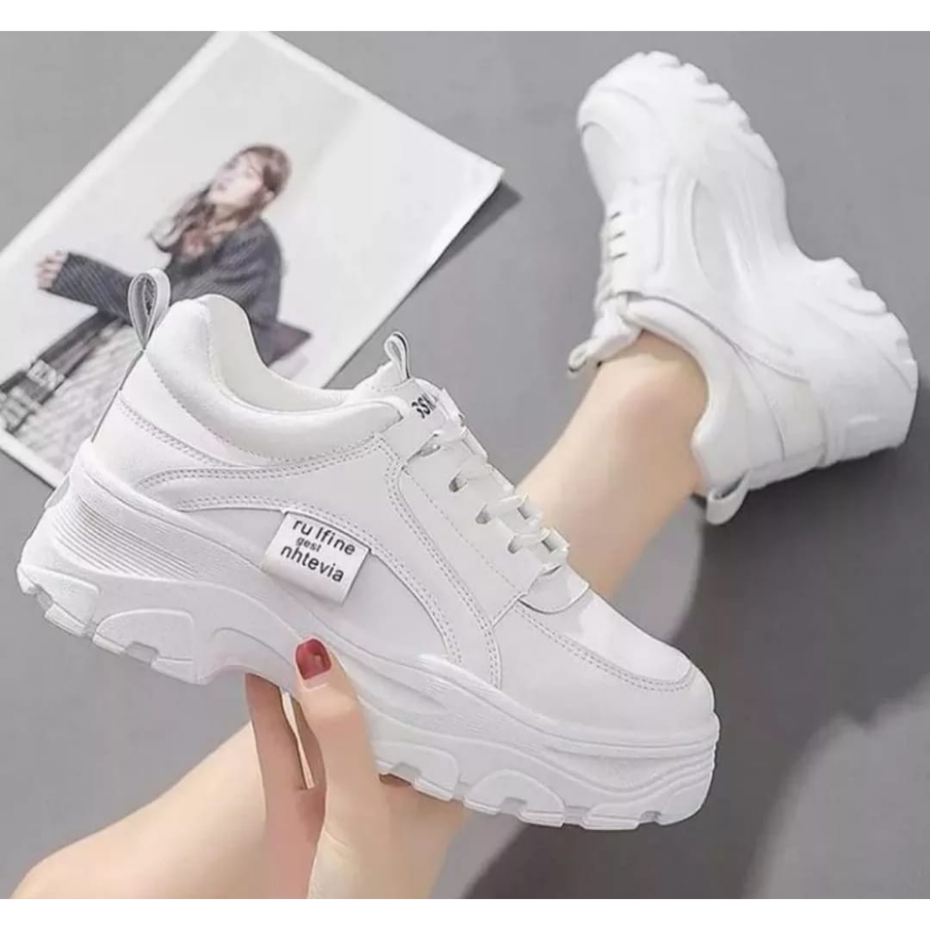 Jual sepatu sneaker wanita terbaru 2023 sneakers wanita korea style ...