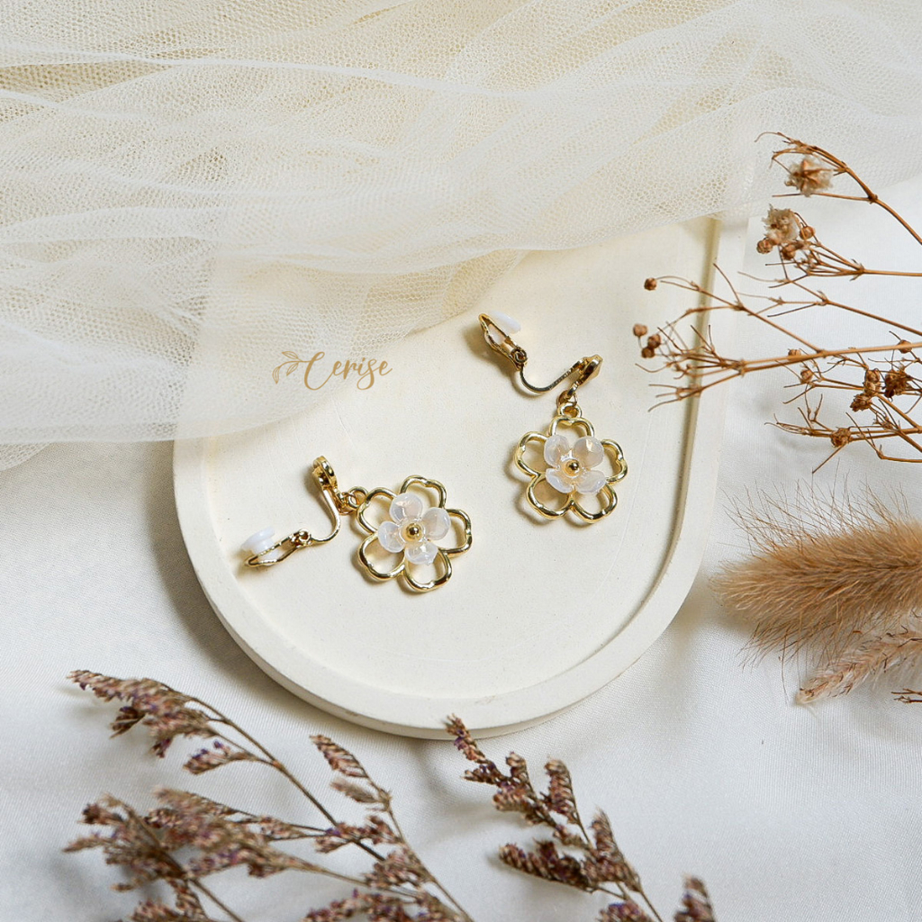 Jual Edrea Earrings | Anting jepit korea bunga cantik aksesoris wanita ...