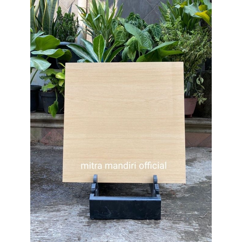 Jual Granite lantai 60x60 K55C , Serat kayu / Garuda tile / Glazed ...