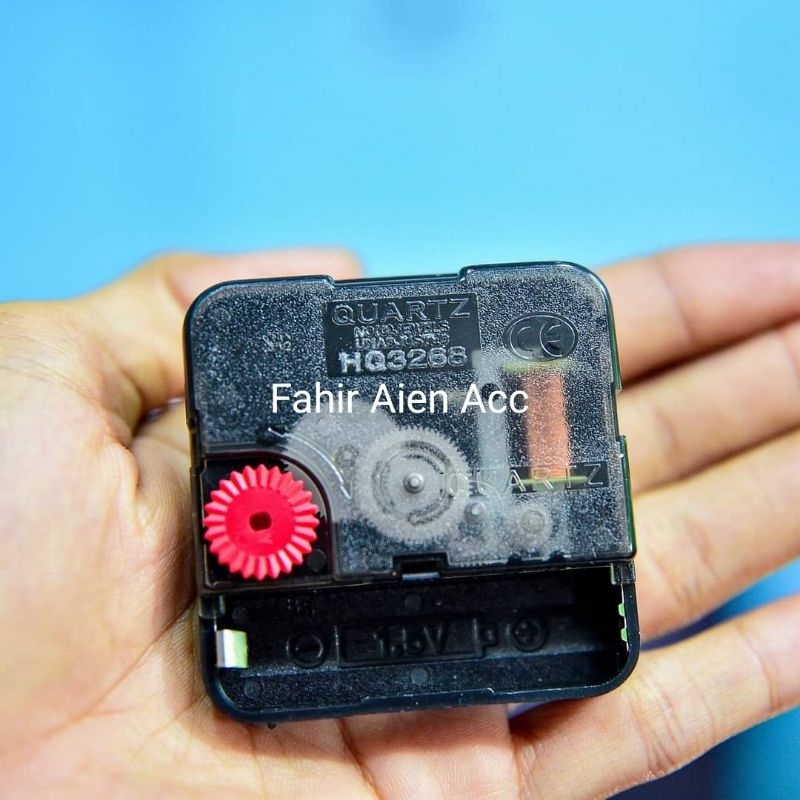 Jual MESIN JAM DINDING DETAK TRANSPARAN HQ3268 | Shopee Indonesia