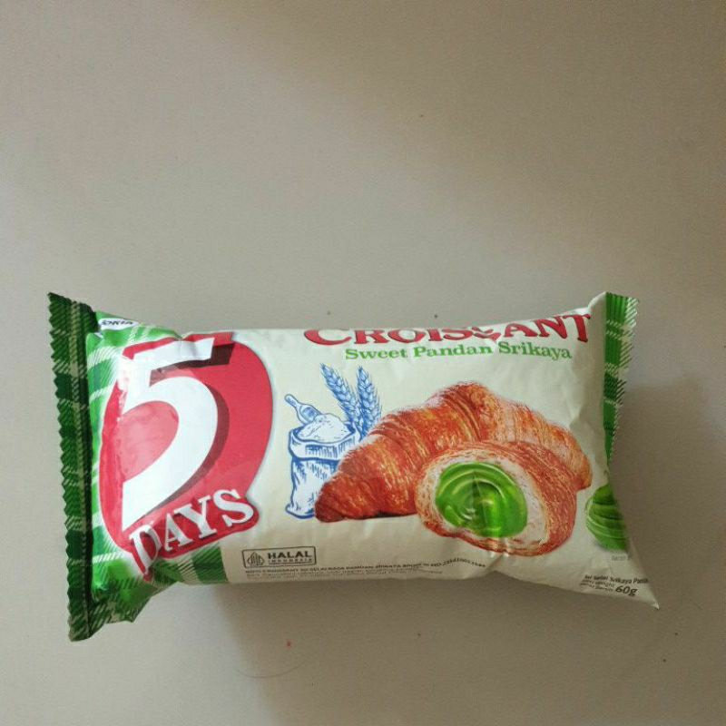 Jual 5 Days Croissant Creamy / croisant / kroisan / kue | Shopee Indonesia