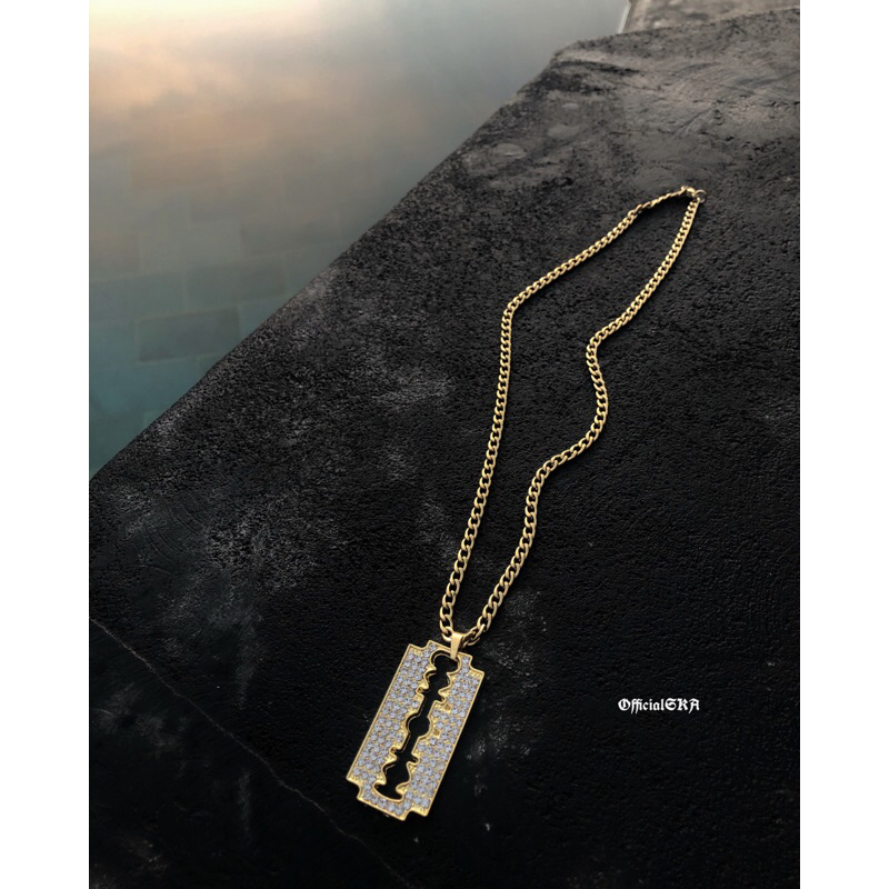 Jual RAZOR BLADE NECKLACE ( BY OFFICIAL SKA JEWELRY ) | Shopee Indonesia