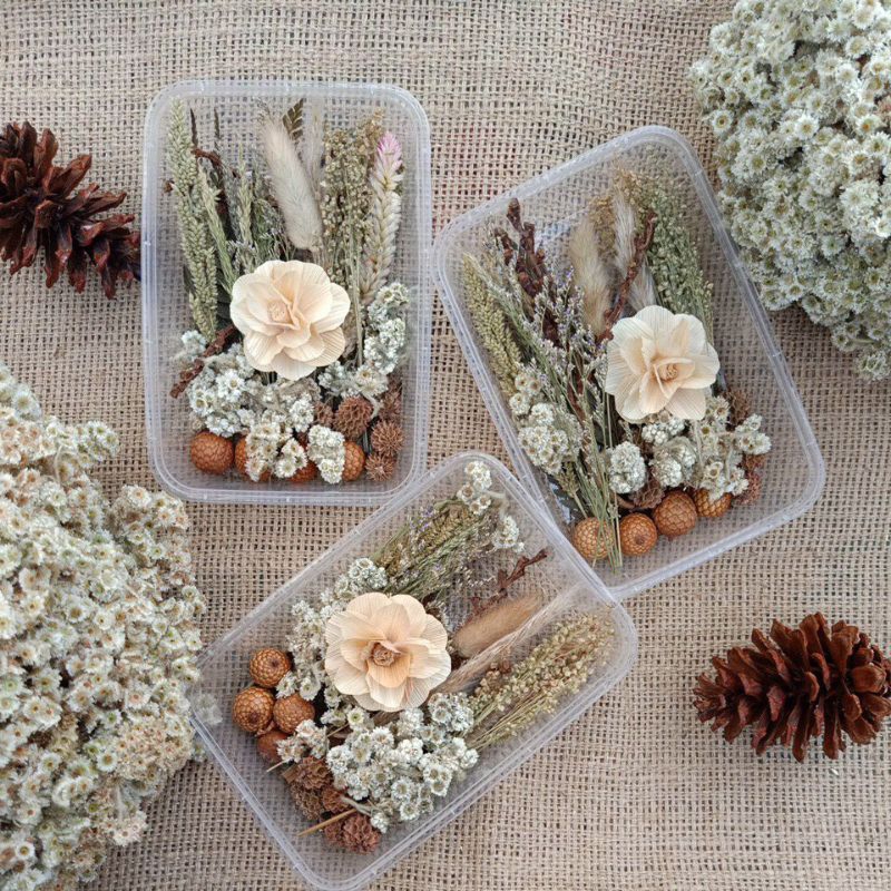 Jual Paket box bunga kering | BOX HEMAT bunga kering hiasan mahar ...