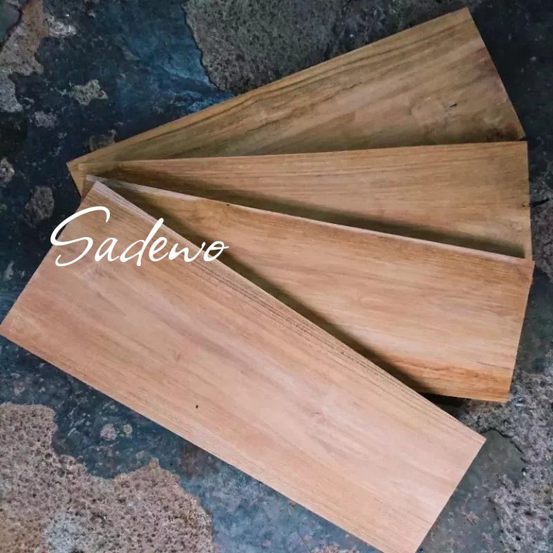 Jual Papan kayu jati utuh grade A ukuran 50x12 tebal 1cm | Shopee Indonesia