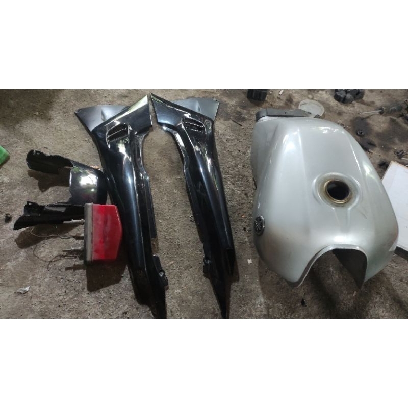 Jual TANGKI SCORPIO Z LENGKAP DENGAN BODY LIPET BELAKANG SET | Shopee ...