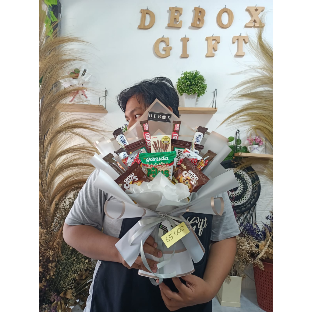 Jual Buket Snack Medium 2 | Buket Snack | Wisuda | Ulang Tahun | Snack ...