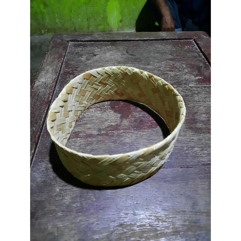 Jual KOPYAH CAPING ANYAMAN BAMBU BULAT PER PCS | Shopee Indonesia