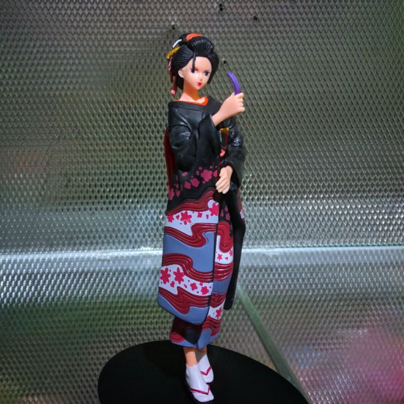 Jual Figure One Piece Kimono Nico Robin Wano Country | Shopee Indonesia