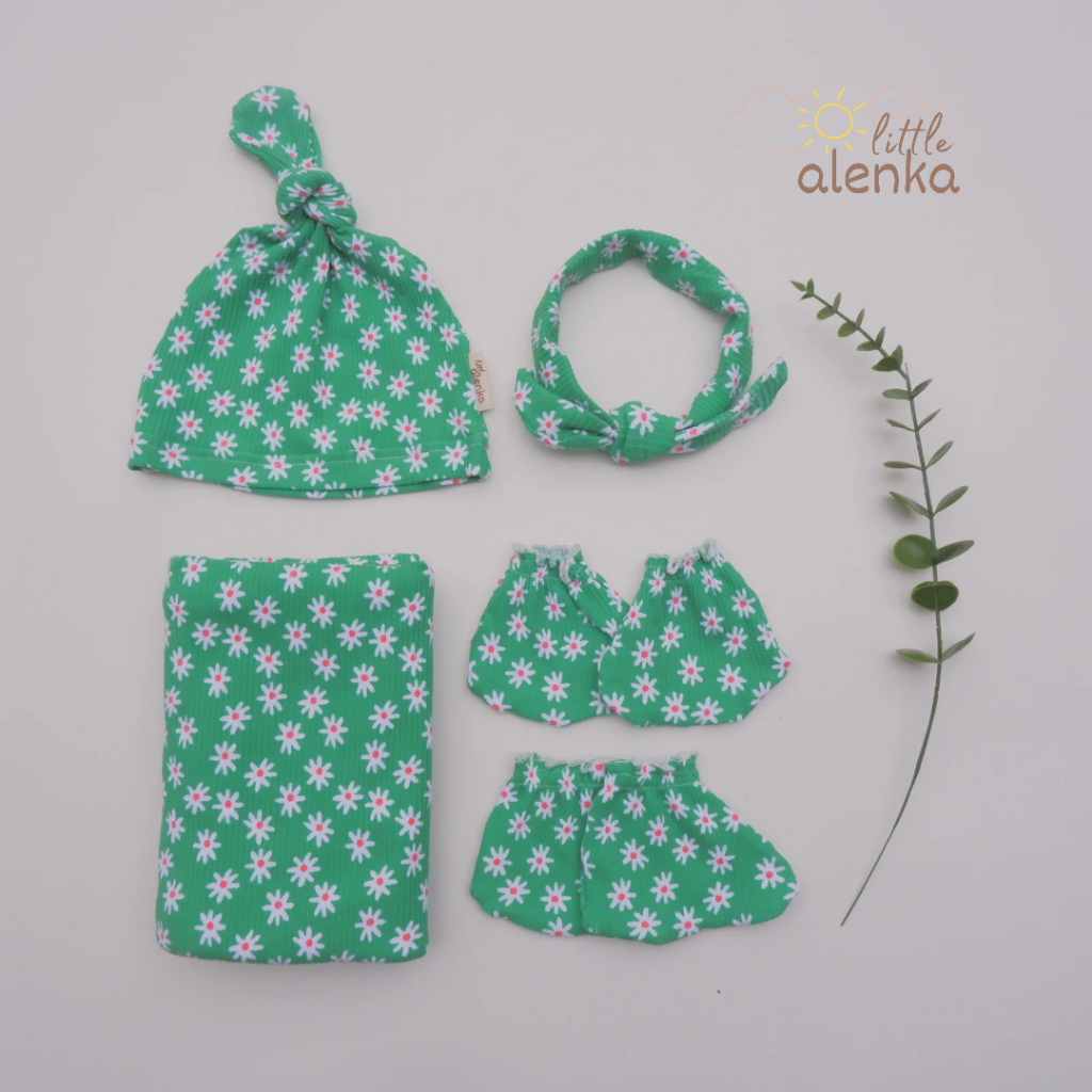 Jual Alenka - Newborn Essentials (Swaddle + Mittens Booties Set ...
