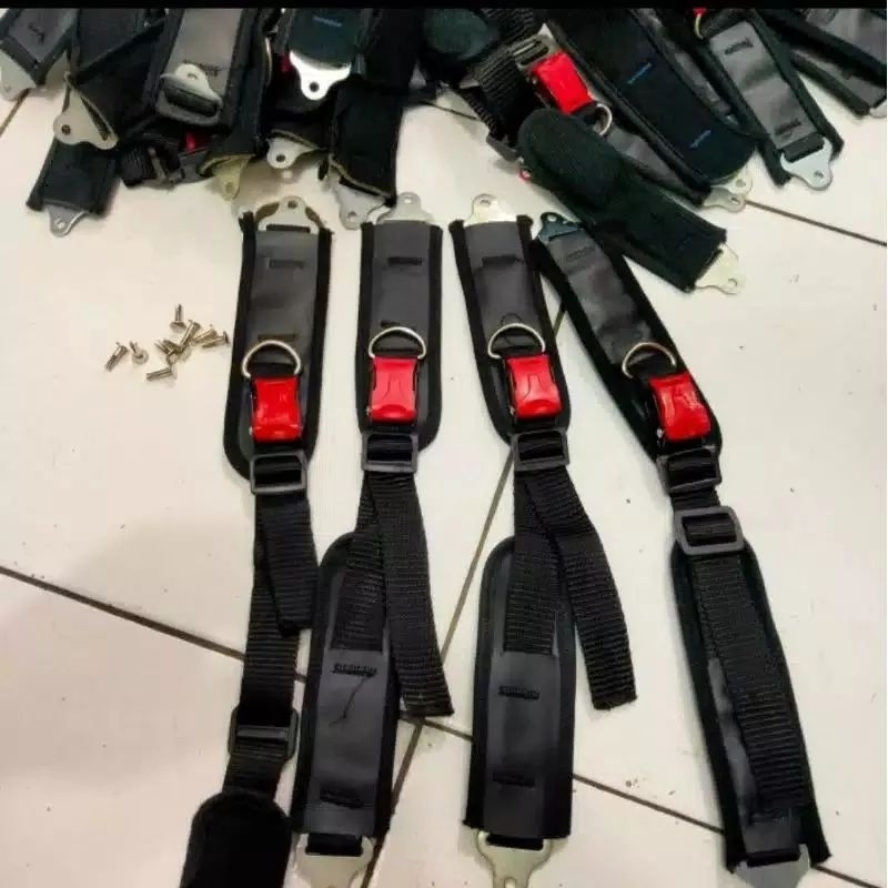 Jual Tali helm untuk semau jenis helm tali pengikat helm Gesper helm ...