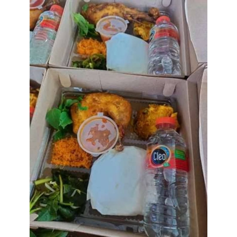 Jual Nasi Box Plus Air Mineral Botol Termurah Halal | Shopee Indonesia
