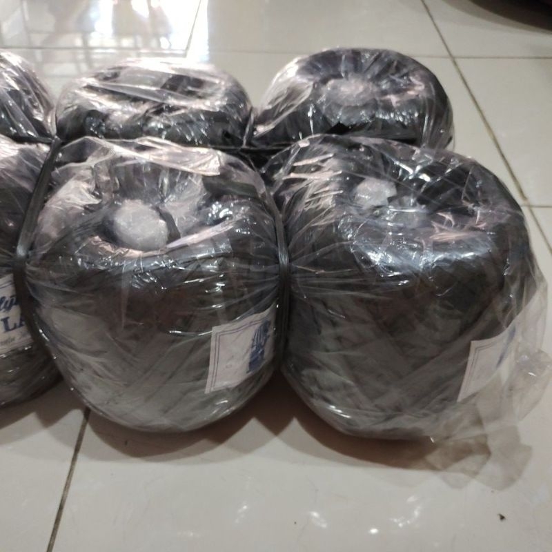 Jual ( PER 1 ROLL ) TALI RAFIA HITAM / TALI PLASTIK / TALI | Shopee ...