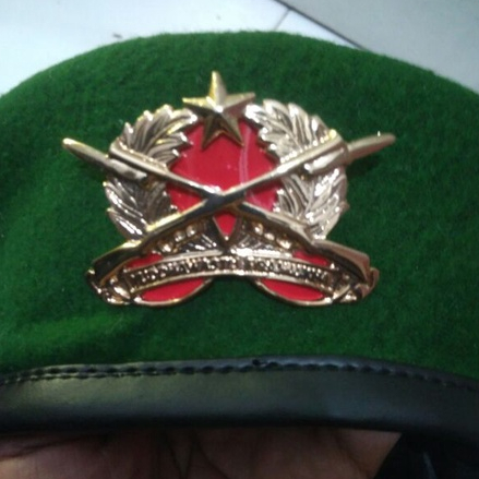 Jual paket/baret infanteri dan emblem | Shopee Indonesia