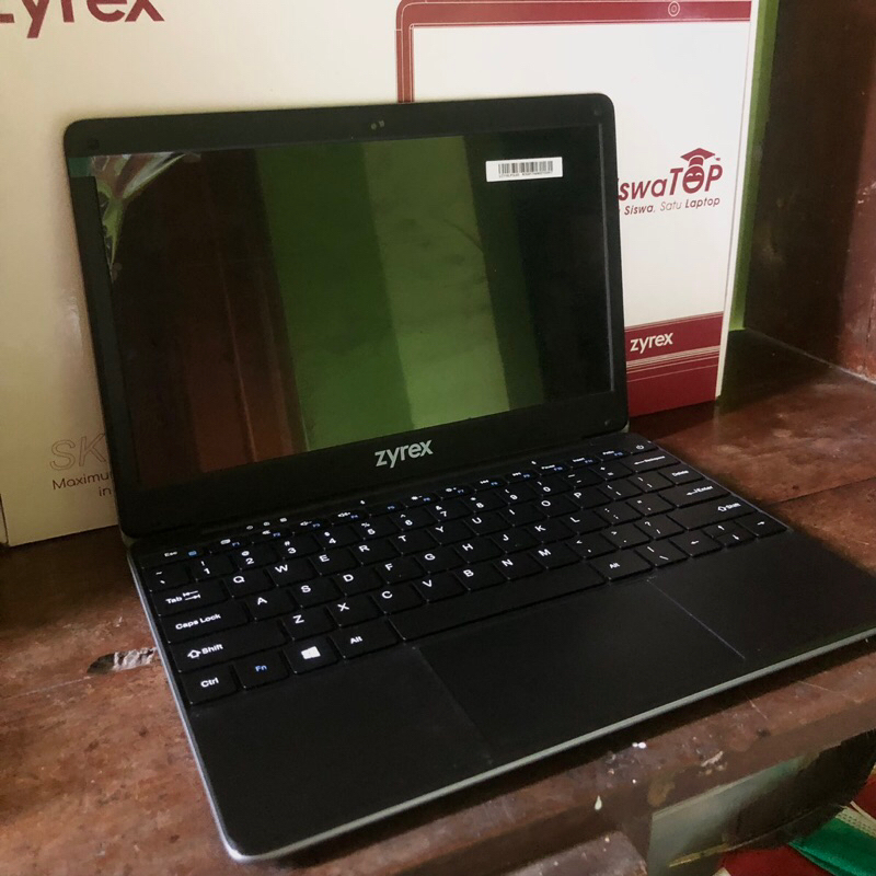 Jual Laptop Zyrex Sky II SSD 256GB Garansi Resmi Cocok Untuk Sekolah ...