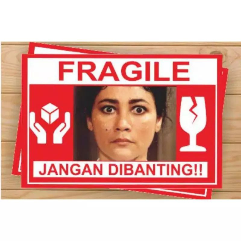 Jual Fragile 4x6 Stiker Pecah Belah Stiker Fragile Stiker awas mudah ...