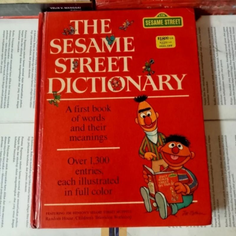 Jual BUKU ORIGINAL THE SESAME STREET DICTIONARY | Shopee Indonesia