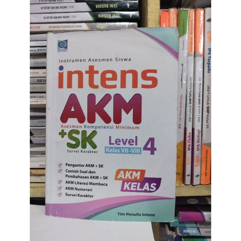 Jual BUKU INTENS AKM/ASESMEN KOMPETENSI MINIMUM LEVEL 4 UNTUK KELAS 7 ...
