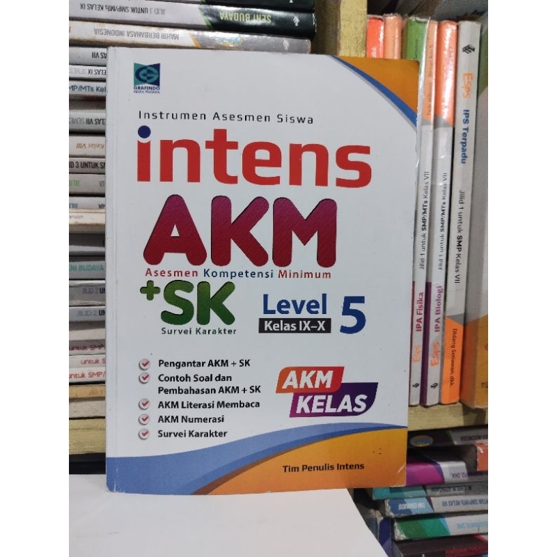Jual BUKU INTENS AKM/ASESMEN KOMPETENSI MINIMUM LEVEL 5 UNTUK KELAS 9 ...