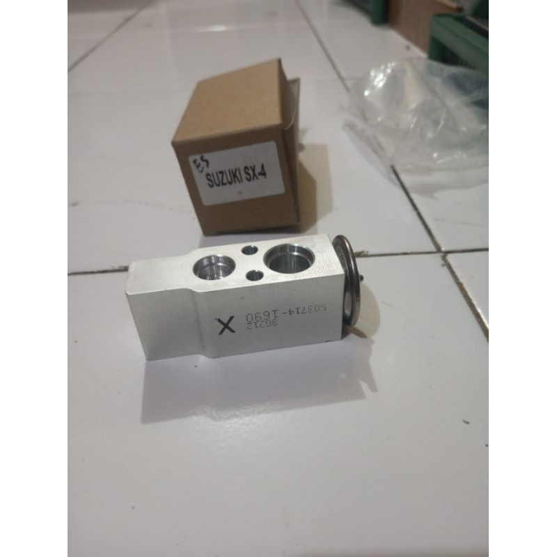 Jual expansi exspansi ekpansi ekspansi AC Suzuki xover SX4 sx 4 | Shopee Indonesia