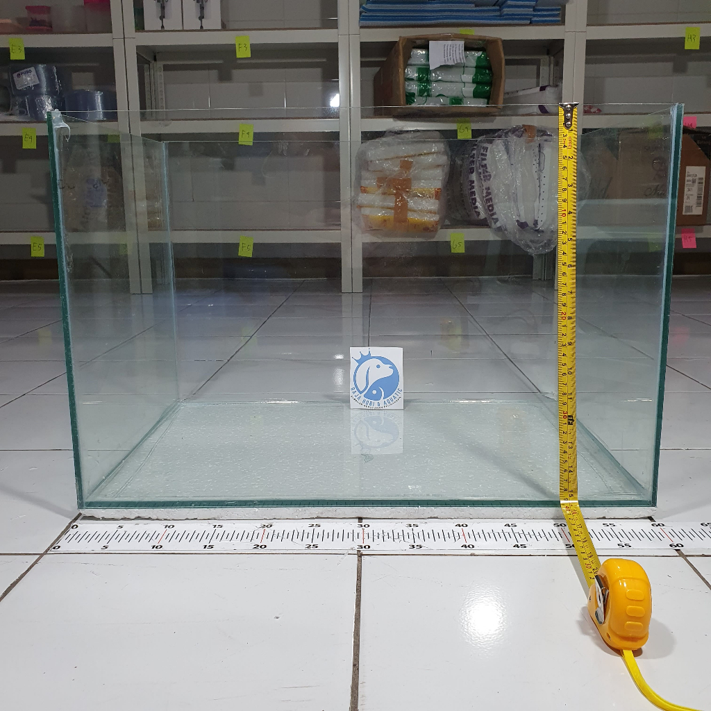 Jual TANK AQUARIUM AKUARIUM IKAN KACA 5MM 5 MM UKURAN 60CM X 40CM X 40CM | Shopee Indonesia