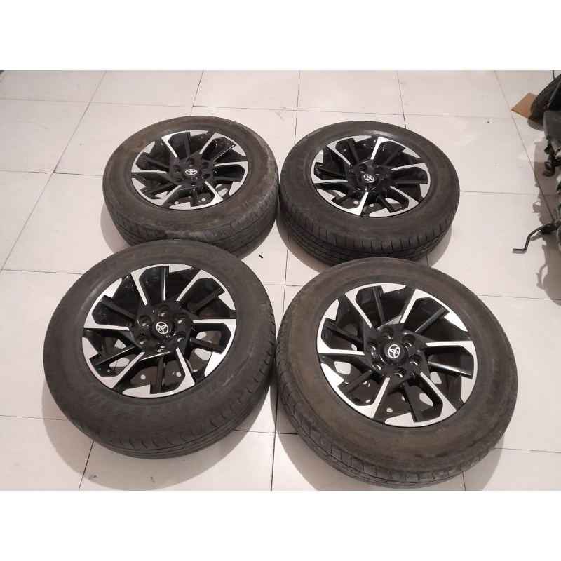 Jual Velg Pelek Mobil Second Oem Fortuner TRD Ring 18 Pcd 6x139,7 Plus ...