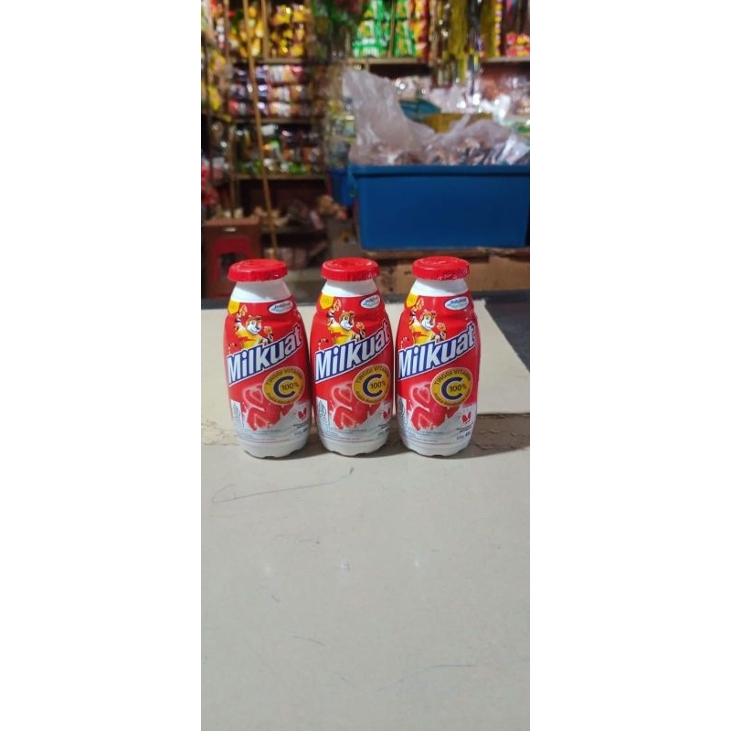 Jual SUSU MILKUAT STRAWBERRY 65ml (bundle 10) | Shopee Indonesia