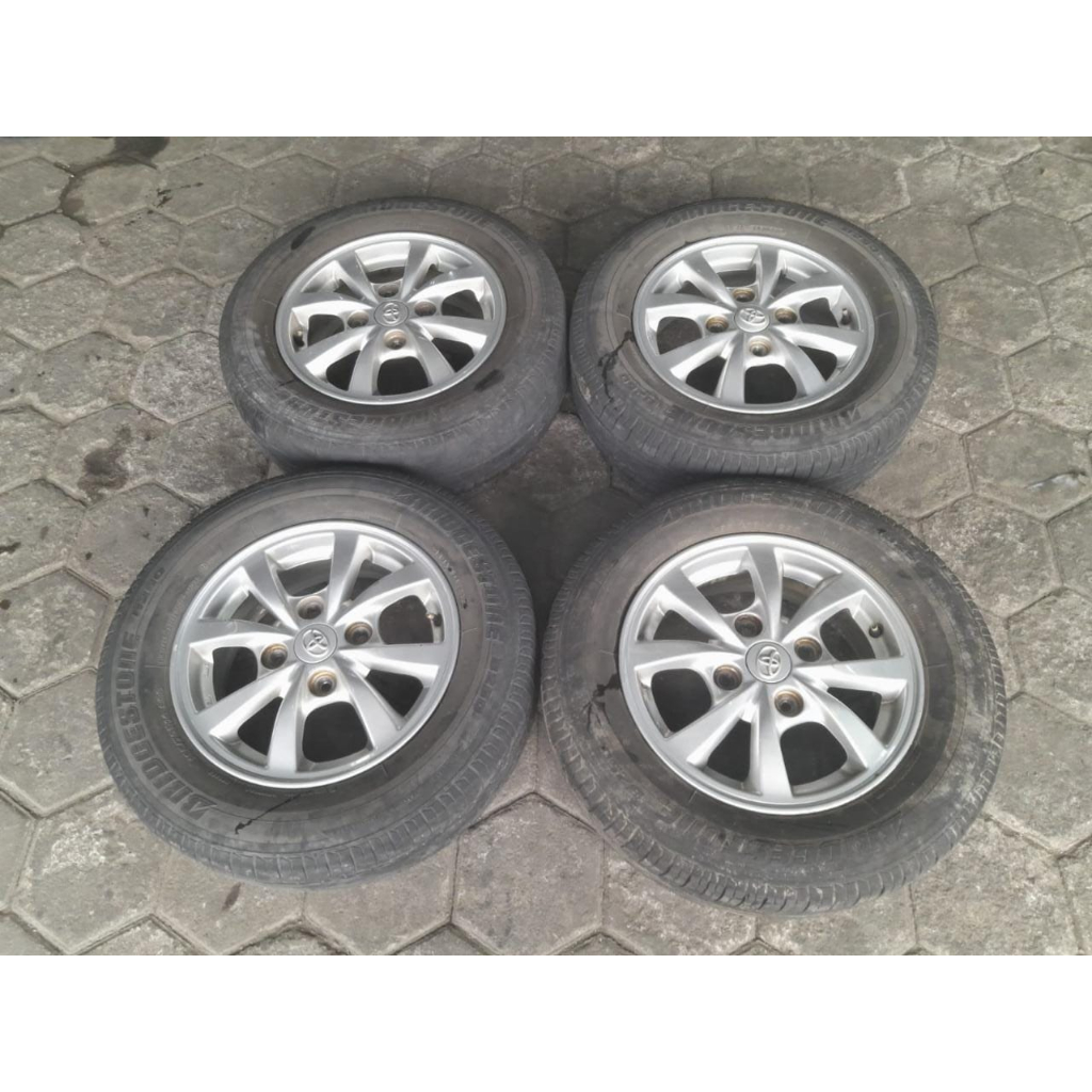 Jual Velg Ori Oem Bawaan Mobil Avanza Xenia Ring 14 Baut 4 Silver Murah ...