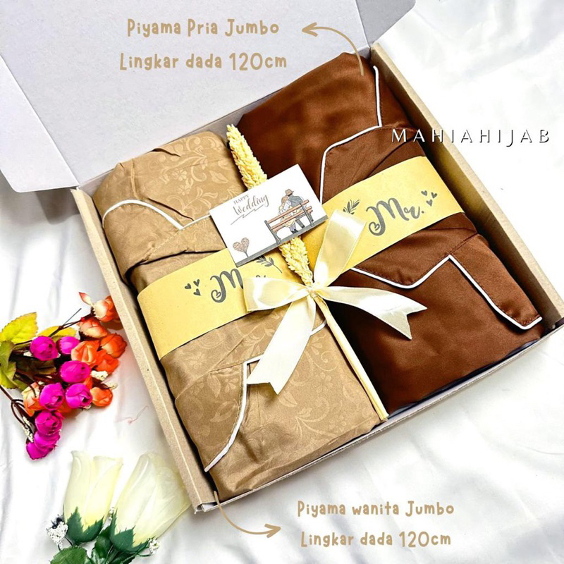 Jual Kado Pernikahan Piyama JUMBO / Gift Set Box Piyama Couple Pasangan ...