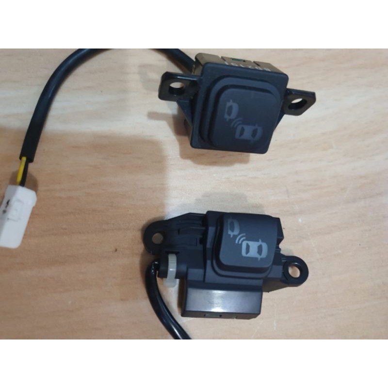 Jual TOMBOL SWITCH SAKLAR SENSOR MUNDUR PARKIR MOBIL HONDA | Shopee ...