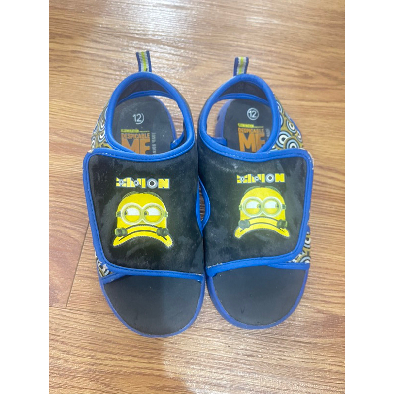 Jual Sandal Minions kids (Preloved) | Shopee Indonesia