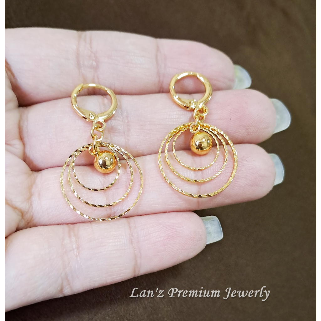 Jual Anting Korea Panjang Bulat Bomerang Titanium Emas 22K | Shopee ...