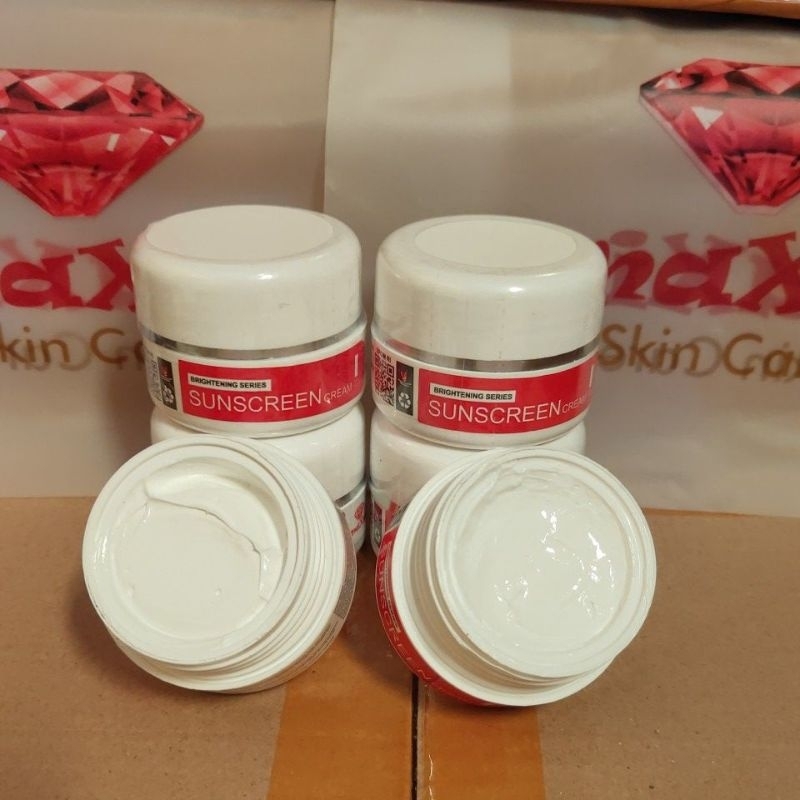 Jual (COD) Cream Siang Maxie Kemasan Terbaru / Sunscreen Maxie / Daily ...