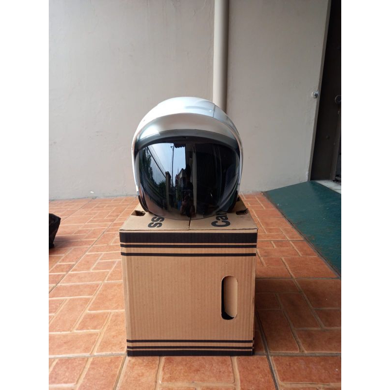Jual Helm warna putih bawaan motor new aerox modifikasi (helm dealer ...