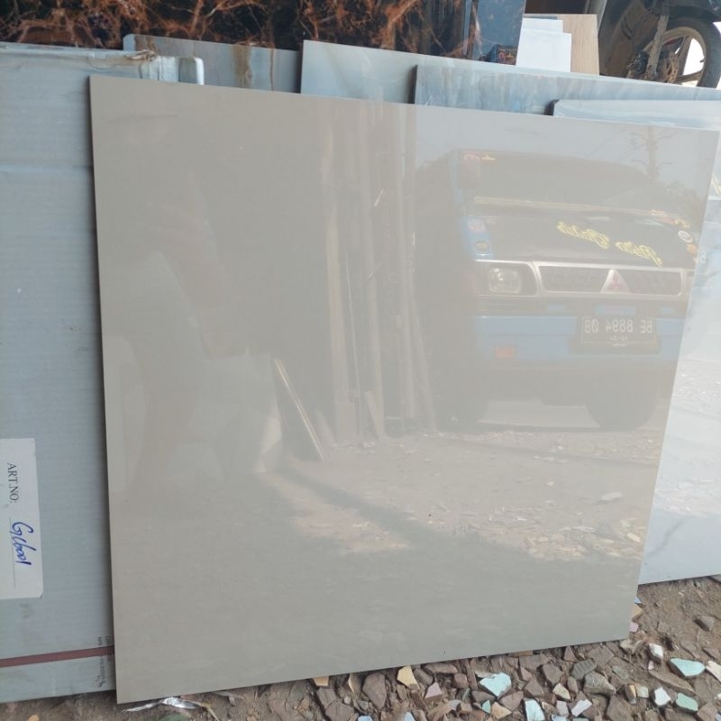 Jual GRANIT MURAH 60X60 CERANOSA GRADE AAA CREAM POLOS | Shopee Indonesia