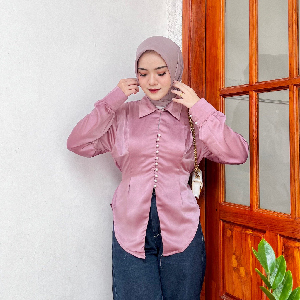 Jual (READY STOCK) Agatha Top Satin Silk Blouse Kondangan Puffy by ...