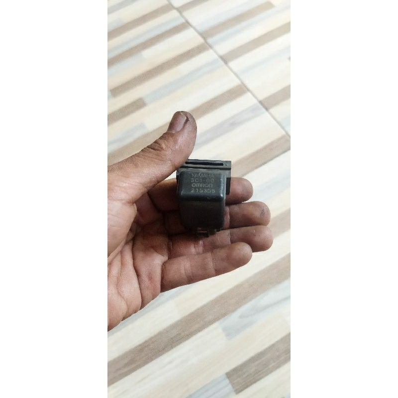 Jual RILAY/RELAY OMRON/RELAY KIPAS RADIATOR/STATER/VIXION MX XABRE ...