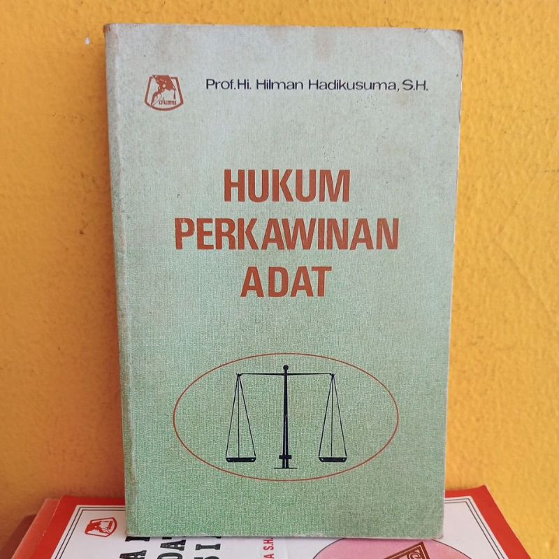 Jual Buku Lawas • HUKUM PERKAWINAN ADAT by Prof.Hi. Hilman Hadikusuma, SH. | Shopee Indonesia
