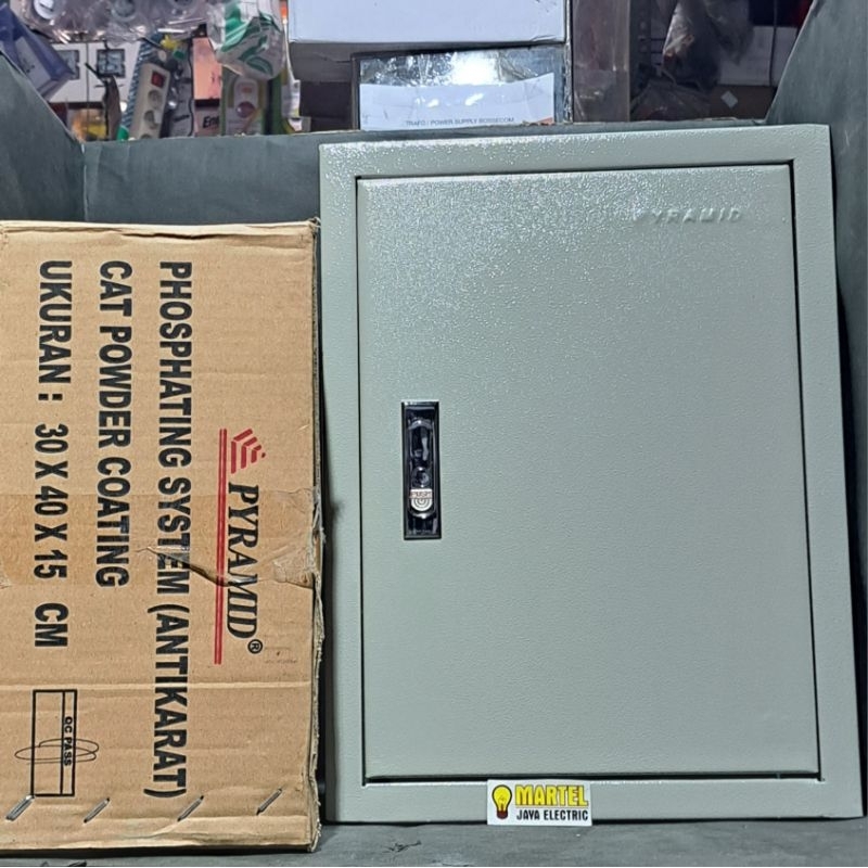Jual Box panel listrik PYRAMID 30X40X15 kunci tekan | Shopee Indonesia