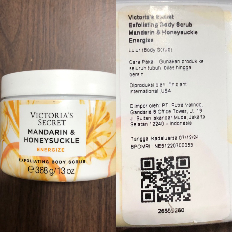 Jual Victoria's Secret Exfoliating Body Scrub 368 gram | Shopee Indonesia