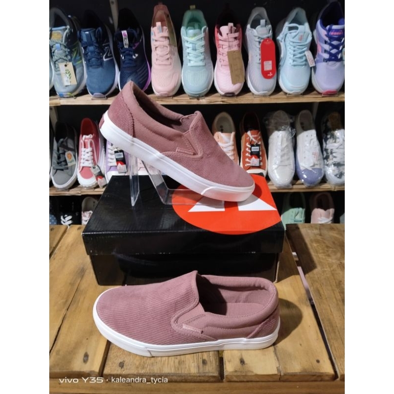 Jual sepatu cewe AIRWALK SOEY ORI | Shopee Indonesia